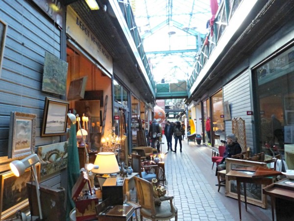 Visite du Marché aux Puces de Saint-Ouen - Blog Voyage & Outdoor Trace Ta Route