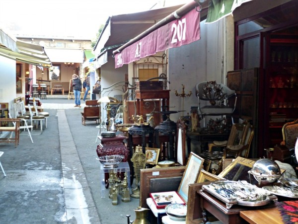 Visite du Marché aux Puces de Saint-Ouen - Blog Voyage & Outdoor Trace Ta Route